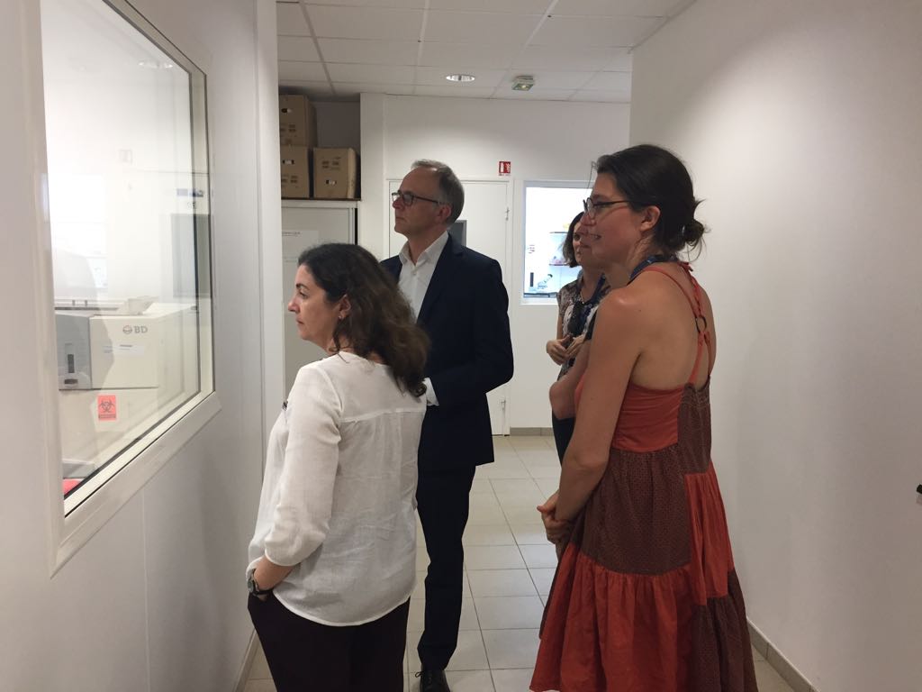 Le Directeur international de l’Institut Pasteur en visite à l’Institut ...